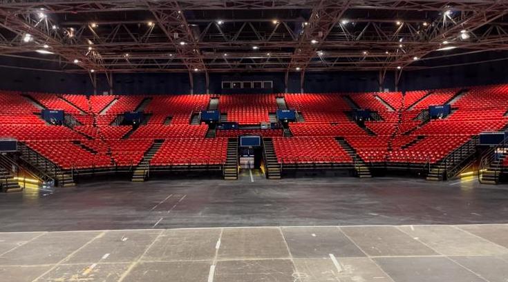 LE ZÉNITH DE PARIS, LA SALLE DERRIÈRE LE MYTHE